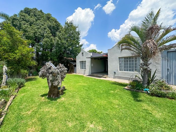 Rayton guide: Property, Estate Agents & News | MyProperty