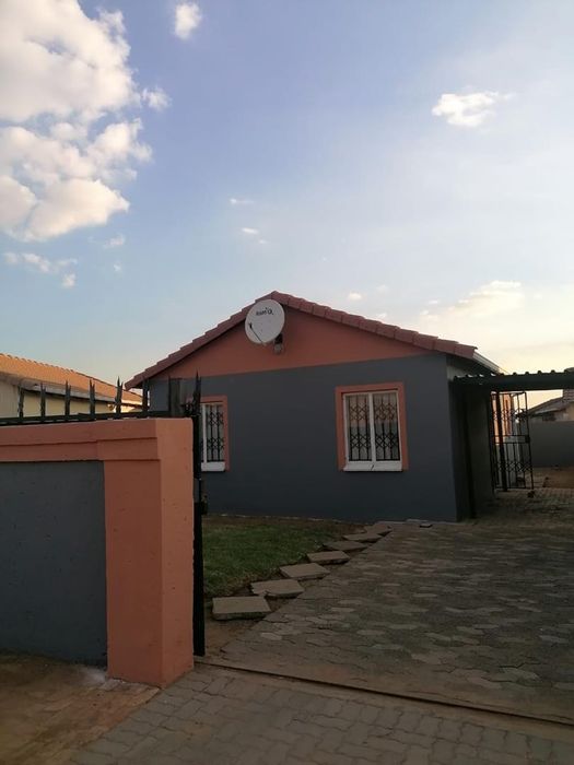 Windmill Park Houses for sale