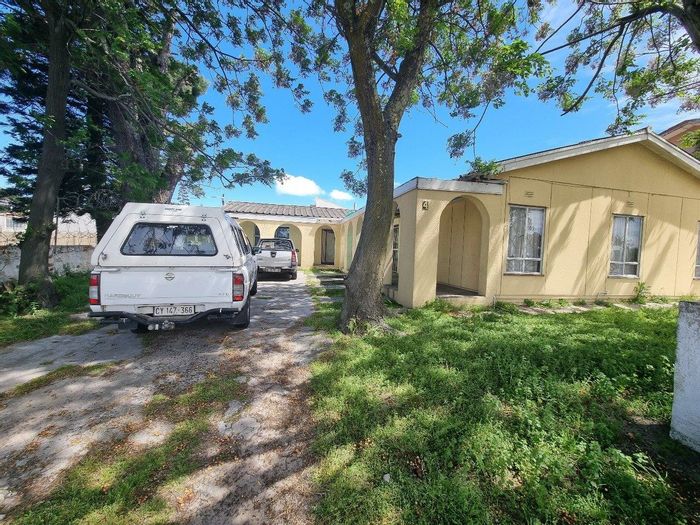 Houses for sale in Blackheath