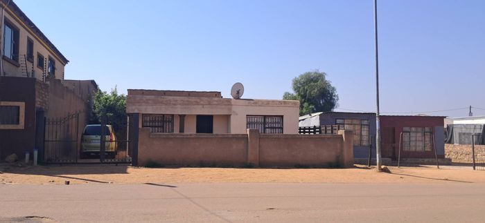 Houses for sale in Soshanguve