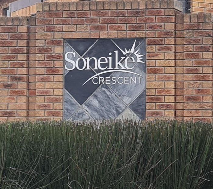 Soneike houses and townhouses (4 properties) | Rock Properties