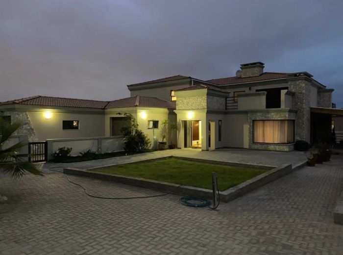 Ocean View Property: property and houses for sale in Ocean View ...