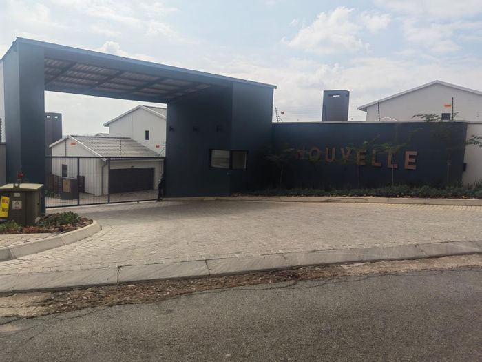 Ruimsig Houses for sale