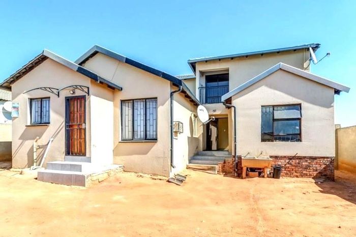 Cosmo City Houses for sale