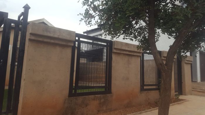 Mahube Valley Residential properties for sale