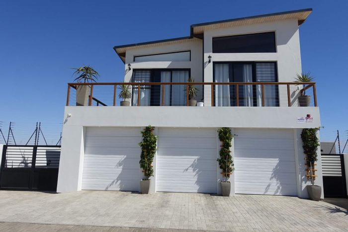 Properties for sale in Swakopmund Namibia | Luna Properties