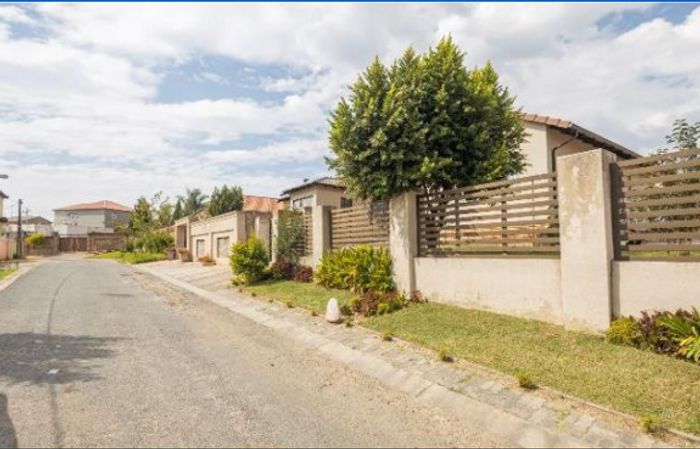 Cosmo City Houses for sale