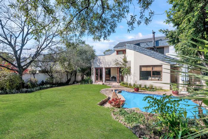 Dainfern Golf Estate: 45 Houses for sale