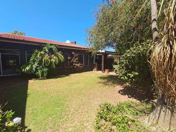 Residential properties for sale in Brackenhurst