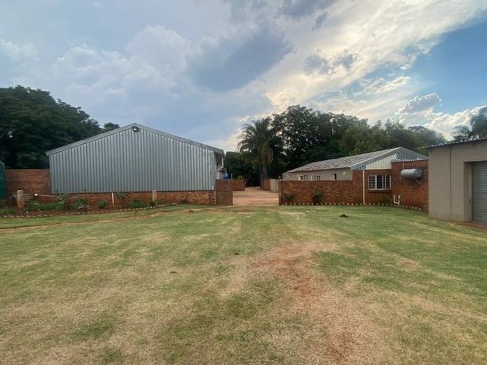 Pretoria Small Holdings for sale