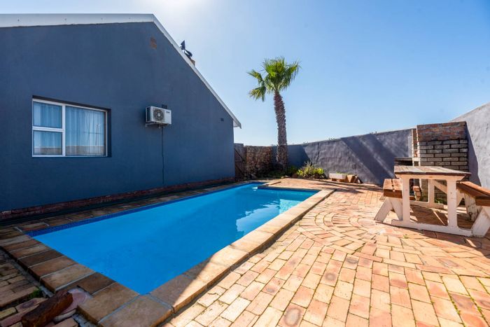 Houses for sale in Lotus River