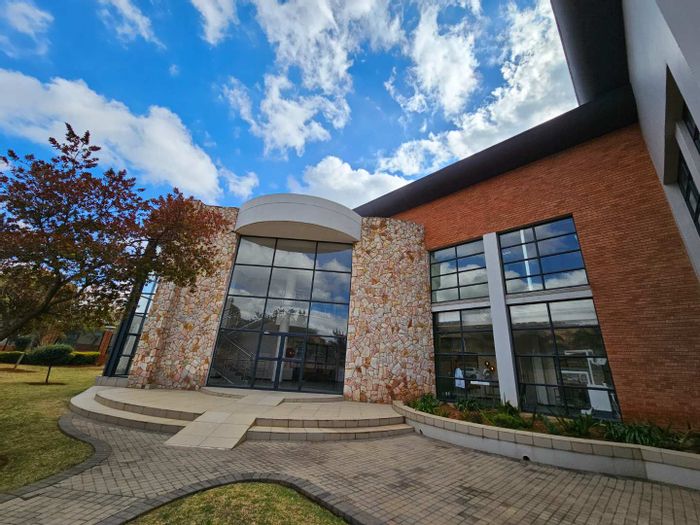 Ruimsig Property: property and houses to rent in Ruimsig, Roodepoort ...