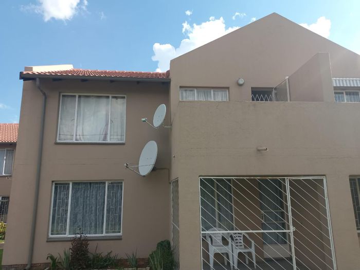 Beyerspark Property: property and houses for sale in Beyerspark ...