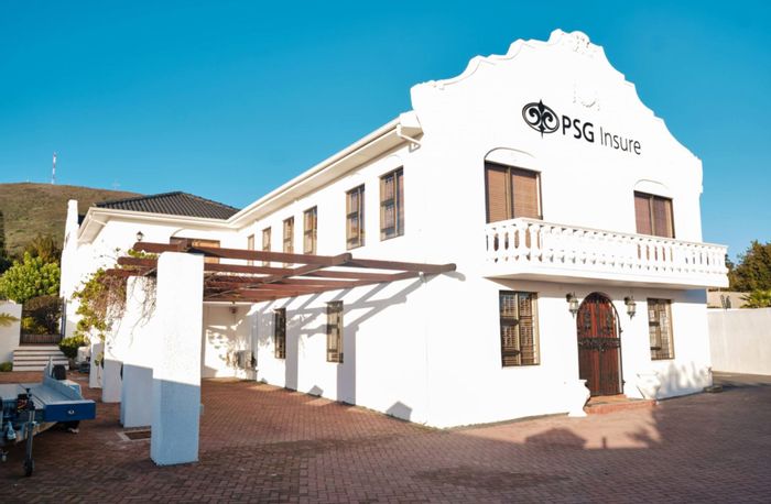 Properties for sale in Plattekloof, including houses and townhouses