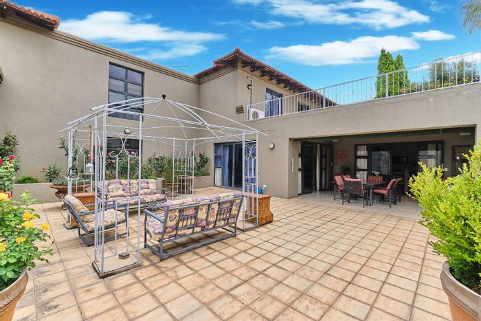 Dainfern Golf Estate Houses for sale