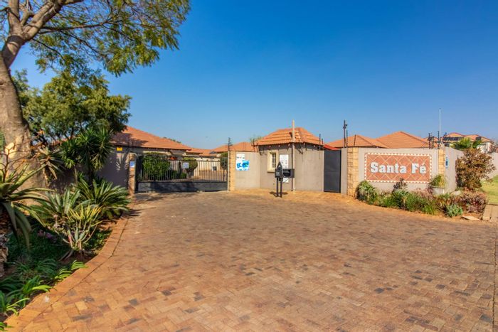 Roodepoort Residential properties for sale