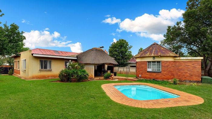 Selection Park guide: Property, Estate Agents & News | MyProperty