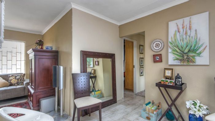 Houses for sale in Chiawelo