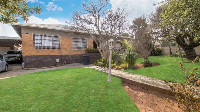 Discovery Property: property and houses for sale in Discovery ...