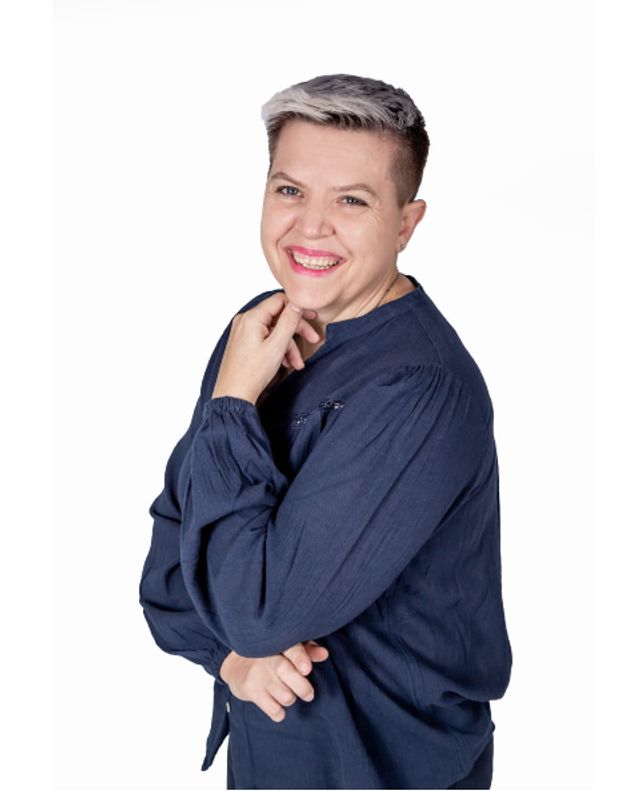 Charlene Joubert | Helen Lemon