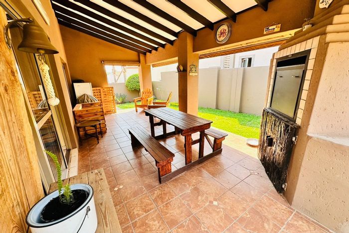 Houses for sale in North Riding