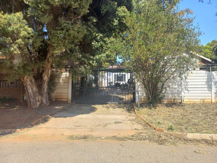 Birch Acres Houses for sale