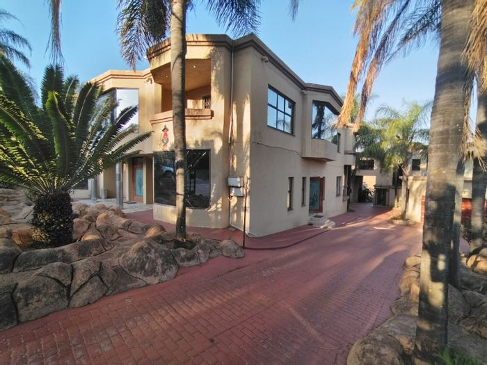 Erasmia Houses for sale