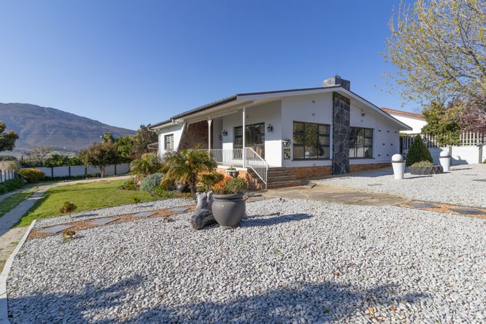 Houses for sale in Villiersdorp