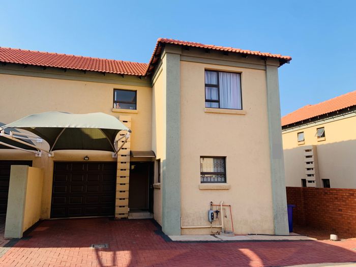 Houses for sale in Amandasig