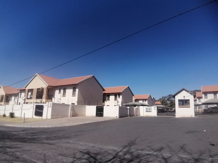 Residential properties for sale in Groblerpark