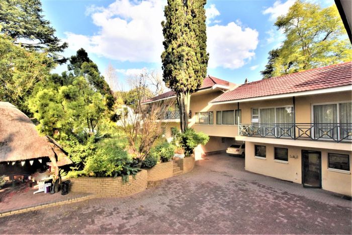 Parktown North Property: property and houses for sale in Parktown North ...